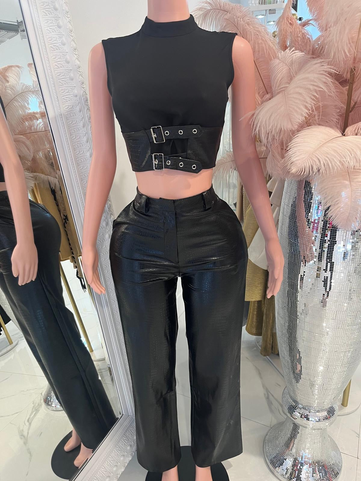SETS – Exotic Fashion Boutique